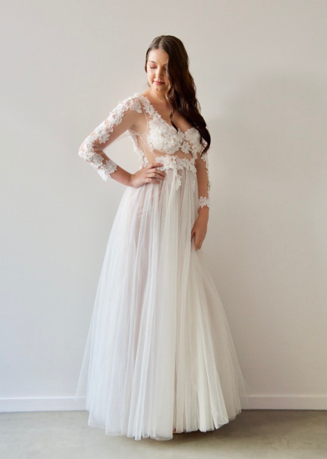 Gillian Gown - SAMPLE - Size 12 - Etsy