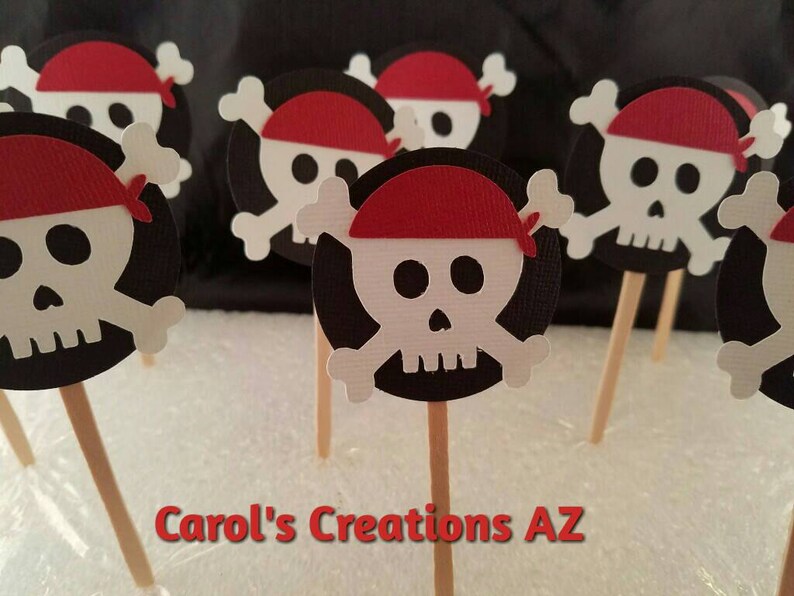 12 Pirate Cupcake Toppers / Pirate Party / Pirate Celebration - Etsy