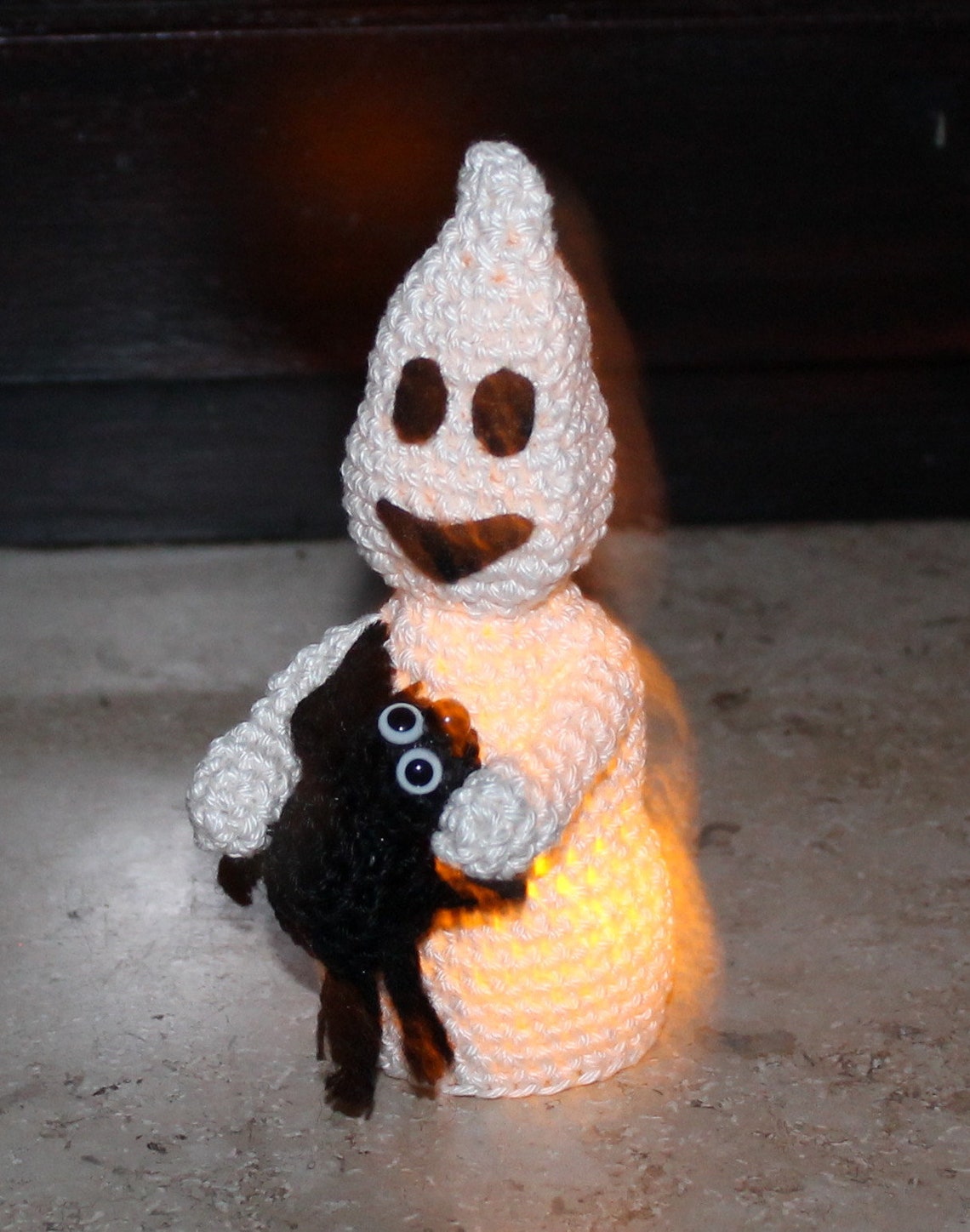 Glowing Ghosts Crochet Pattern | Etsy