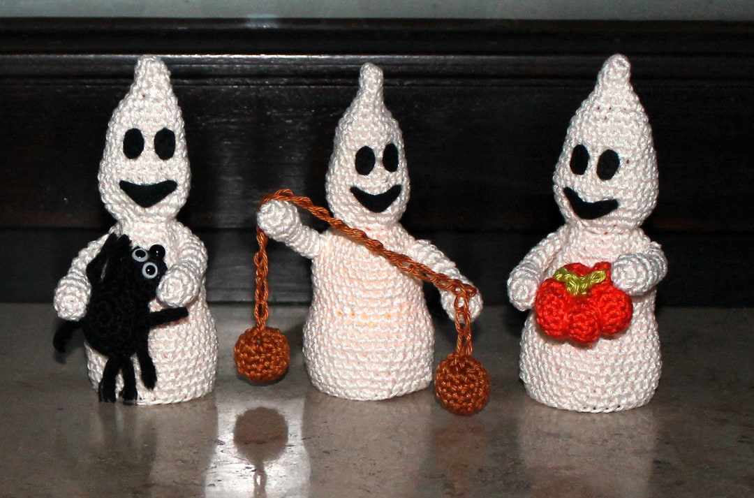 Glowing Ghosts Crochet Pattern - Etsy