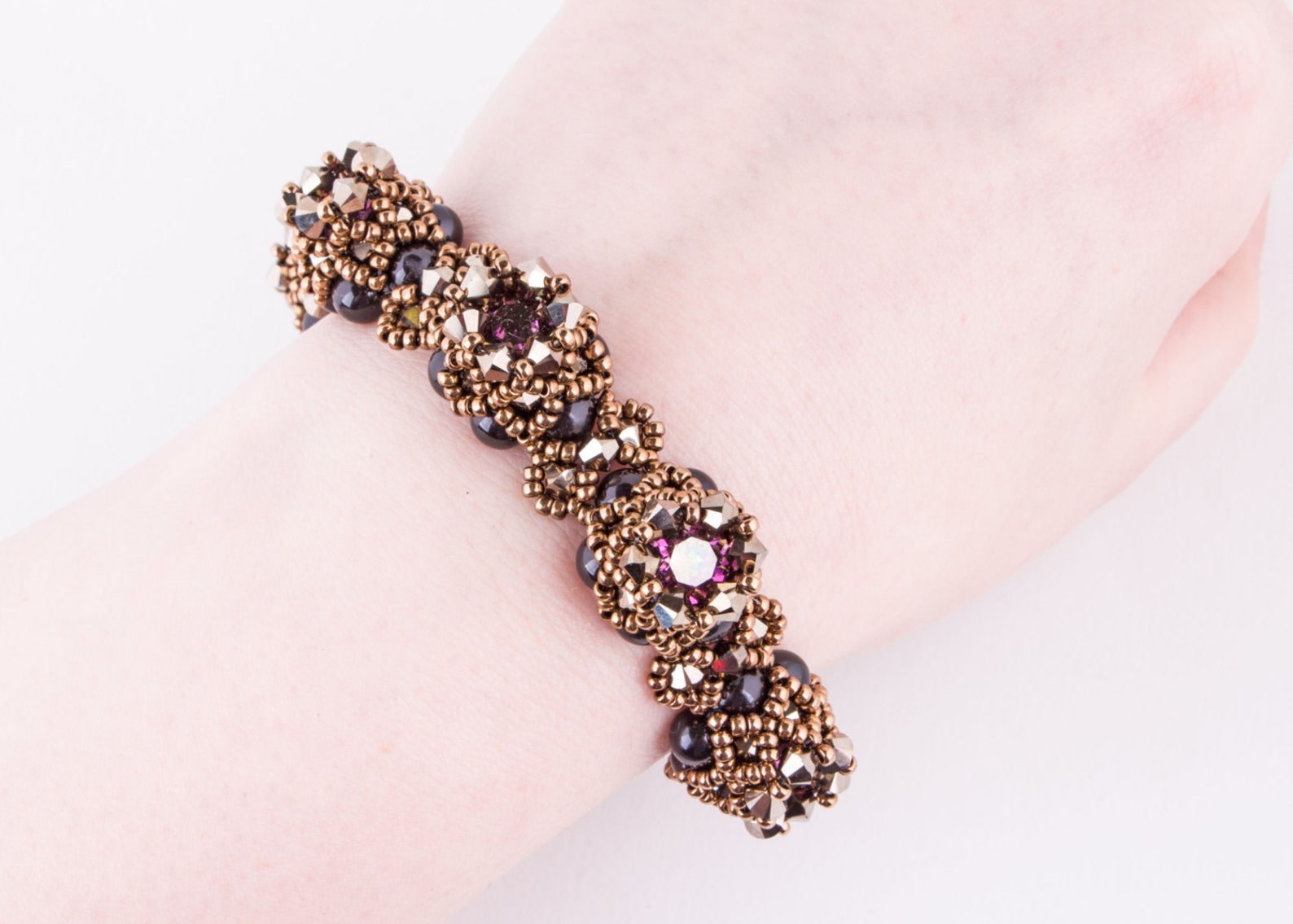 Tutorial for 'pretty Crowns All in a Row' Bracelet. Beading Pattern ...