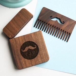 Personalised Wooden Beard Comb Gift Set - Etsy
