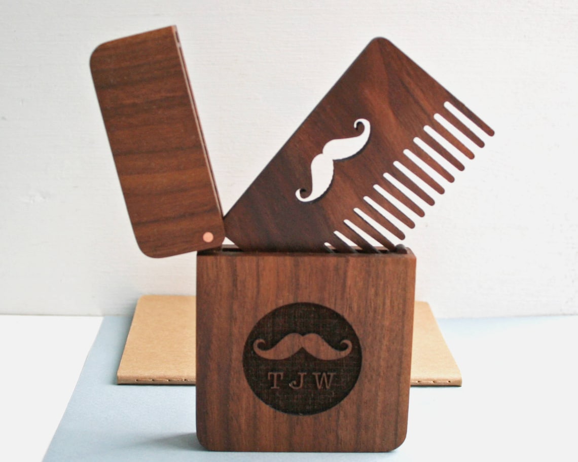 Personalised Wooden Beard Comb Gift Set | Etsy