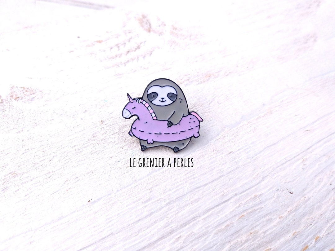 Enamel Pin Sloth at the Beach - Etsy