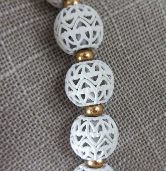 1950s Vintage MONET White ENAMEL Filigree Bead Choker… - Gem