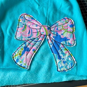 Side Bow Applique Embroidery Design Quick Stem Stitch Edge Seven Sizes ...