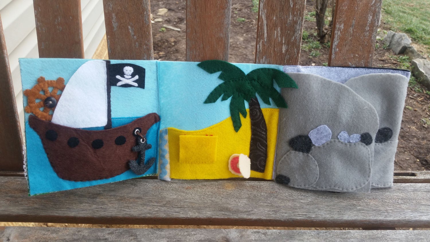 Pirate Felt Fold-up Mini Quiet Book - Etsy