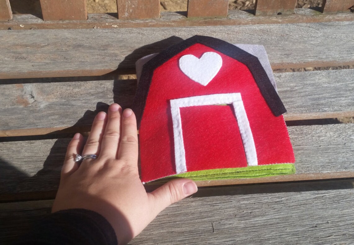 Farm Felt Fold-up Mini Quiet Book - Etsy