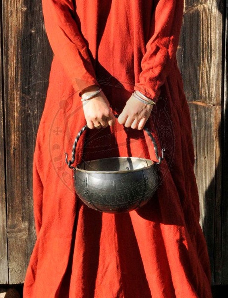 Forged Metal Cauldron 4L, Oseberg Style - Etsy