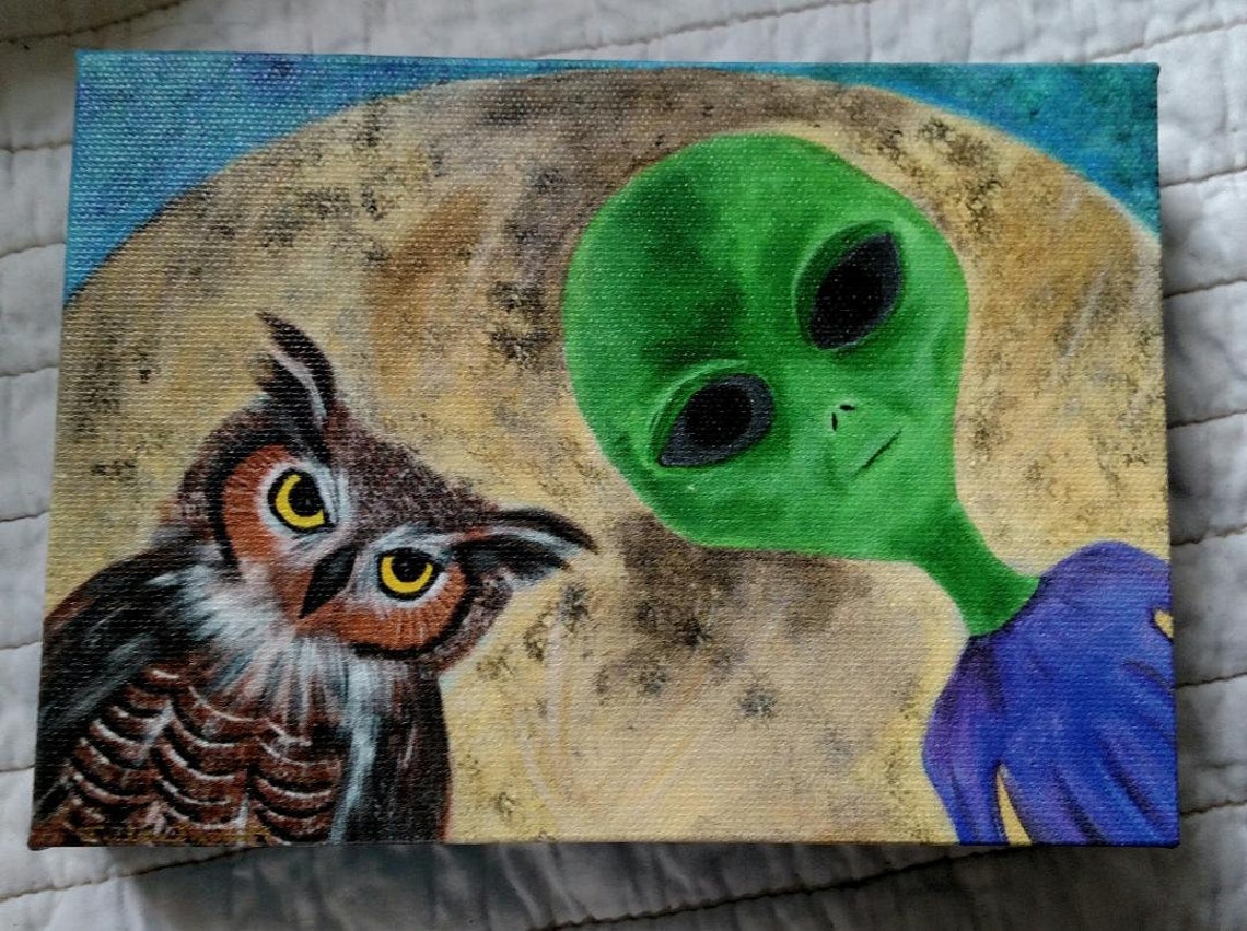 Owl & Alien 5 x 7 gallery-wrapped canvas print | Etsy