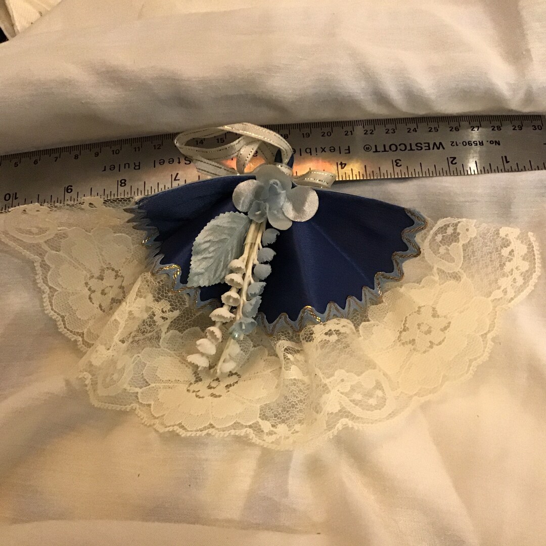 Set of Four Elegant Handmade Christmas Fan Ornaments. - Etsy