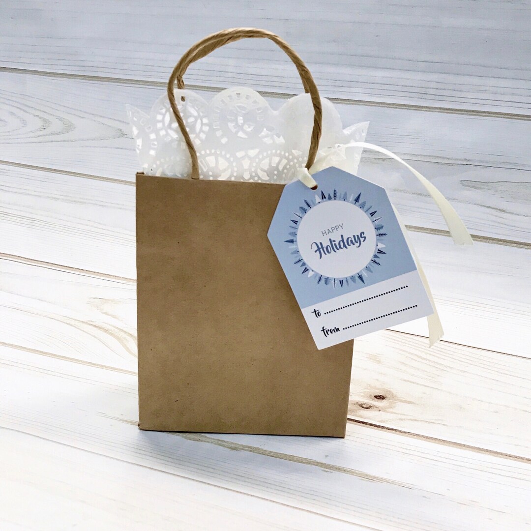 Happy Holidays Gift Tags 16pk, Large Christmas Holiday Winter Wreath ...