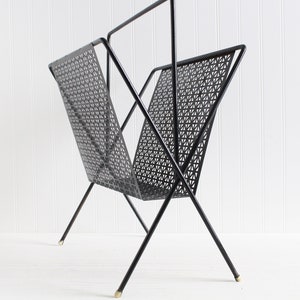 Mid Century Modern Black Metal Magazine Rack, Large Metal Mesh Magazine ...