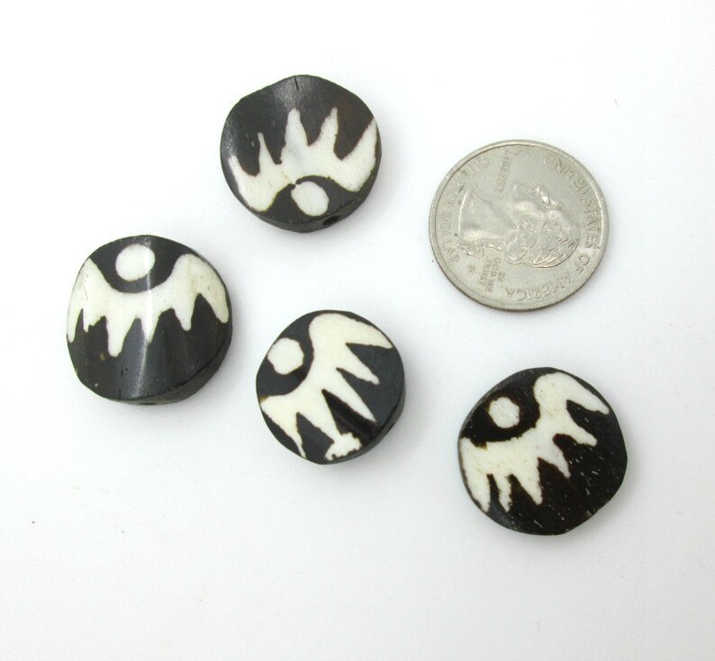 Carved Batik Bone Disc Bead, Tribal Black and White Bead, Kenya Bone ...