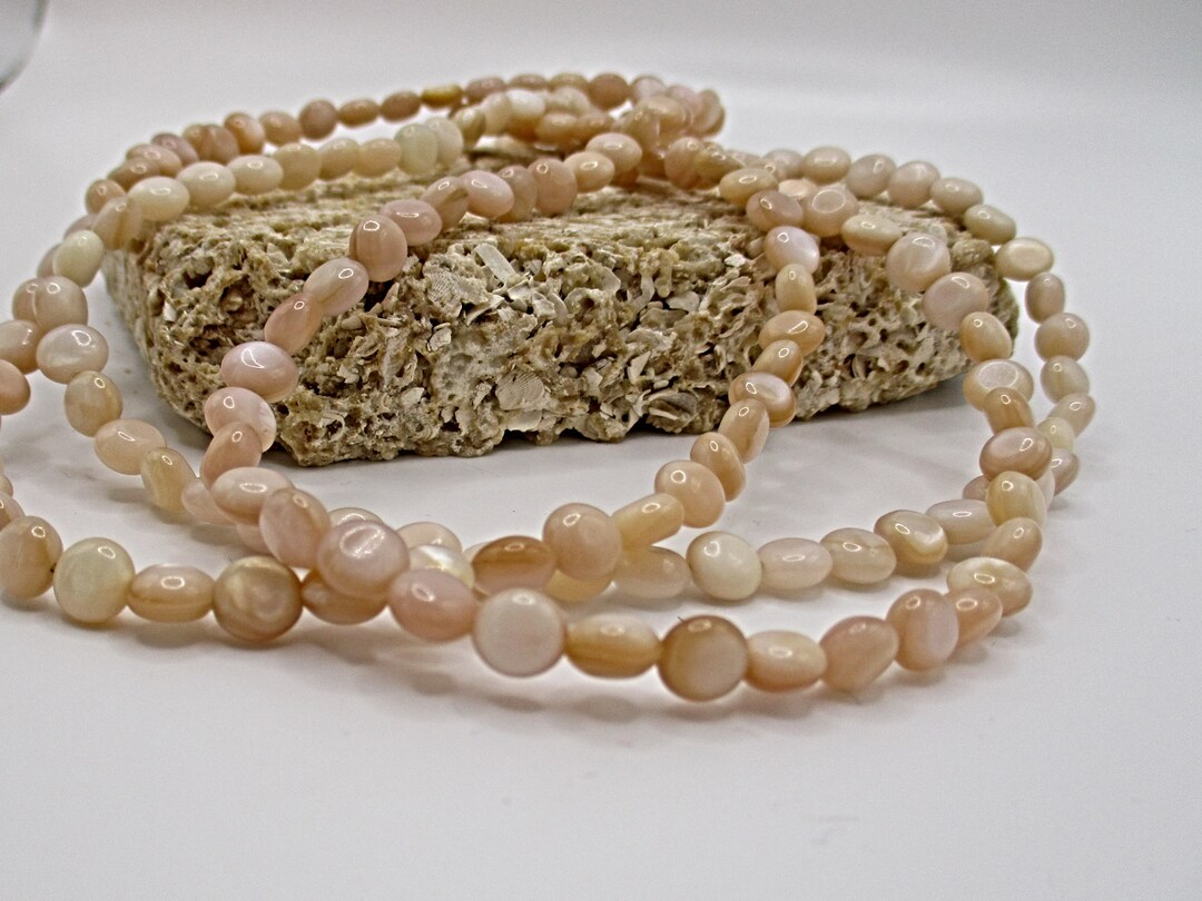 Pink Mussel Shell Coin Beads, Pale Pink Shell Bead, Flat Round Coin ...