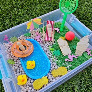 Schools Out for Summer Sensory Bin, Summer Sensory Bin, Summer Activity ...