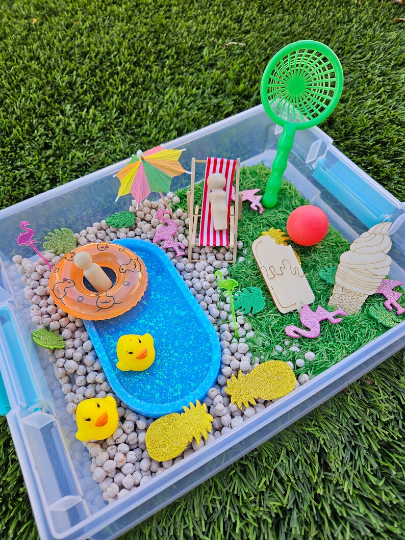 Schools Out for Summer Sensory Bin, Summer Sensory Bin, Summer Activity ...