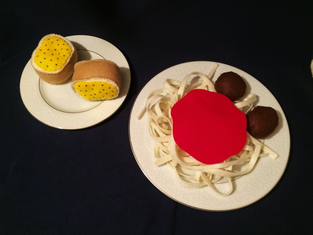 Felt Spaghetti & Meatball Dinner Set W/ Garlic Bread, Felt Food, Play ...