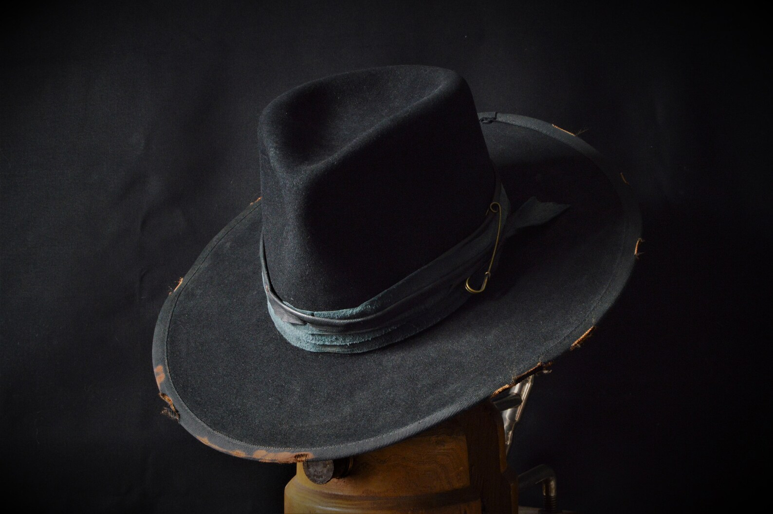 Extra Wide Brim Distressed Fur Felt Fedora Hat. the | Etsy