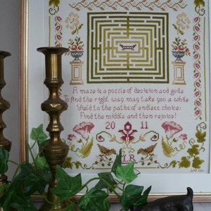 Heirloom Cross Stitch Puzzle Maze PDF Chart & Instructions Pack ...