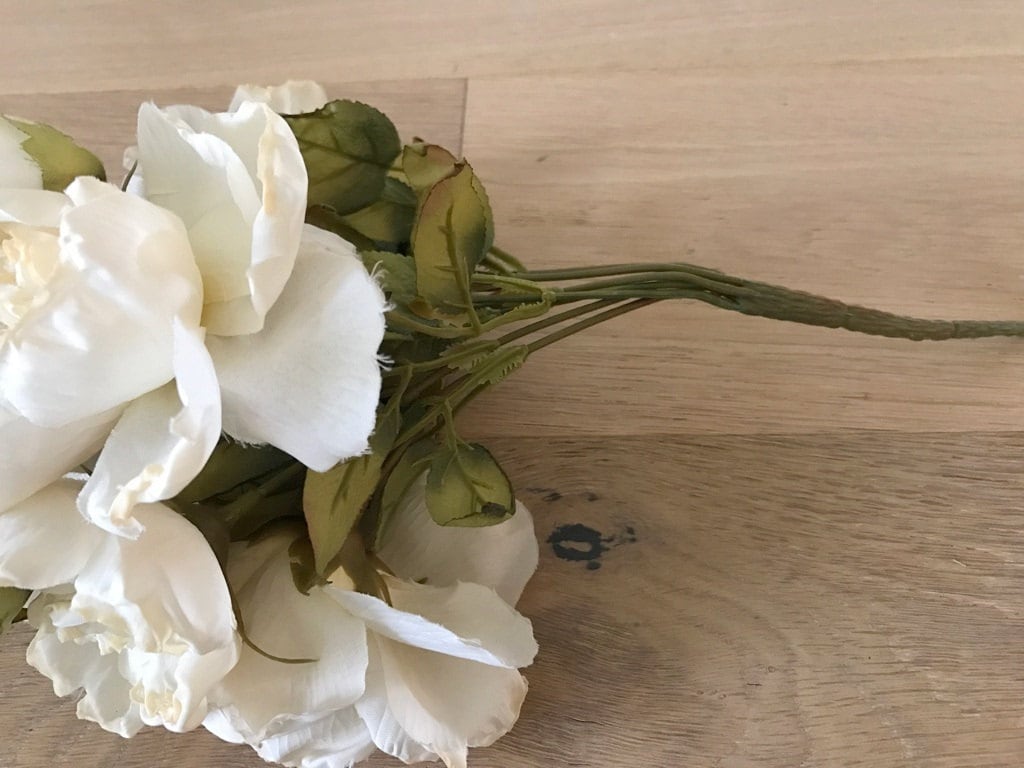White and Off-white Roses Bouquet Silk Flowers | Etsy