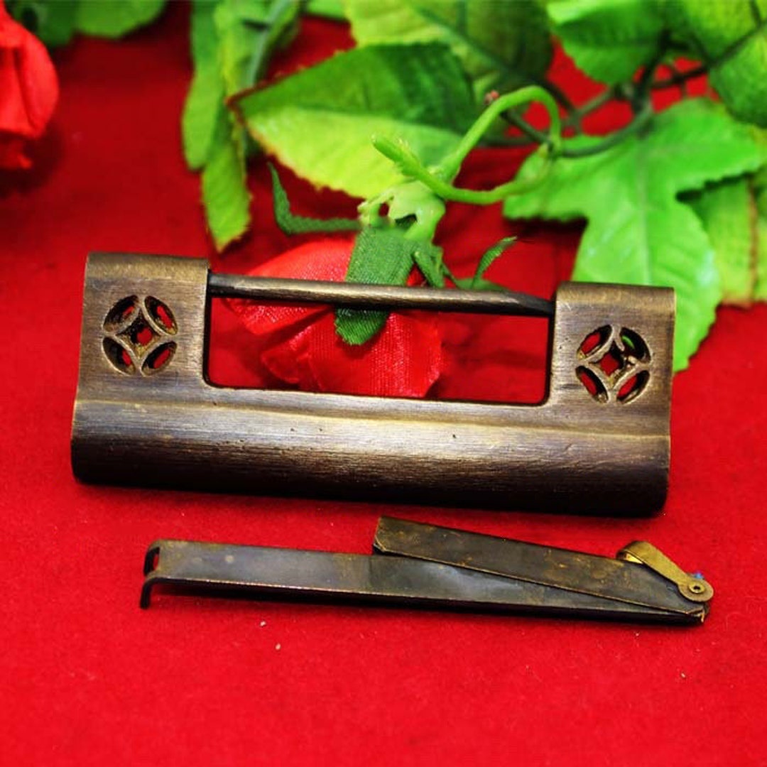 Retro Chinese Lock Aged Chinese Copper Rosewood Furniture Plug Key ...