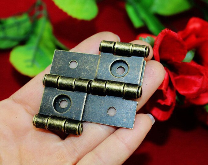 Pair of Crown Iron Hinges Vintage Bronze Door Furniture | Etsy