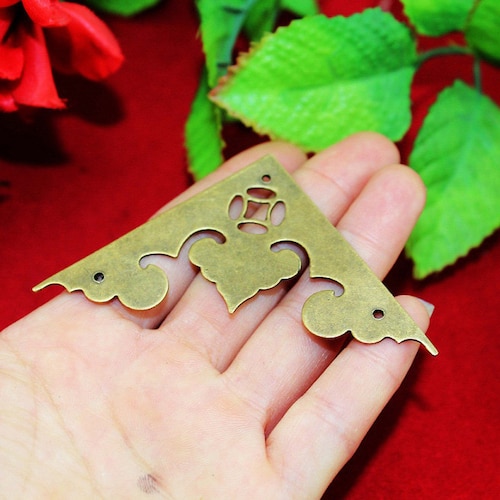 Pair of Brass Triangle Corners Large Trim Protection Vintage - Etsy