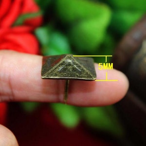 10 Square Tacks Vintage Four Sides Bronze Color Upholstery Iron Nail ...