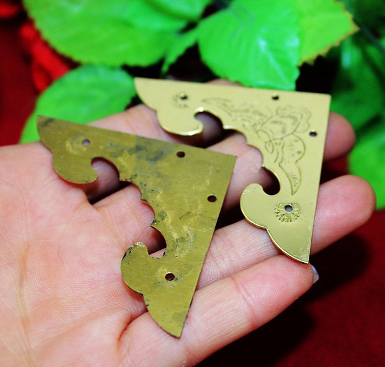 4 Triangle Bat Corners Vintage Brass Accent Trim Woodwork - Etsy