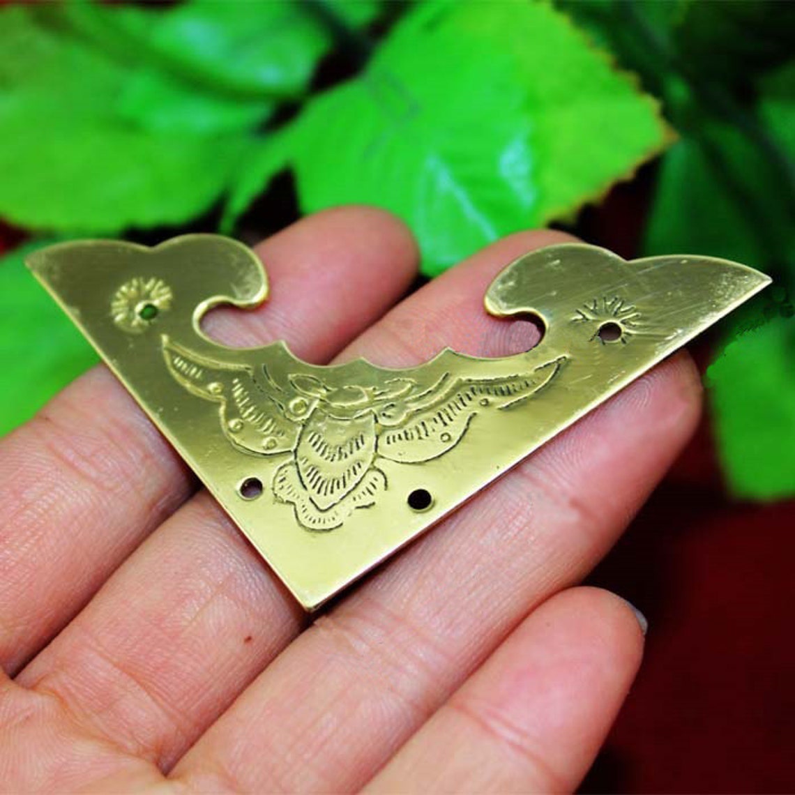 4 Triangle Bat Corners Vintage Brass Accent Trim Woodwork - Etsy