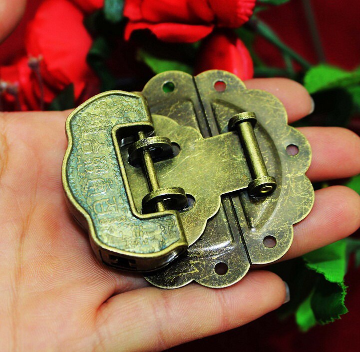 A Set of Alloy Padlock Latch 58mm Antique Round Flower Side - Etsy