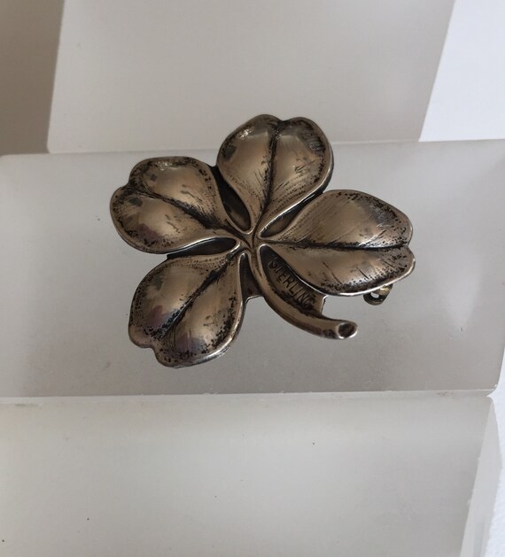 Sterling silver shamrock earrings store