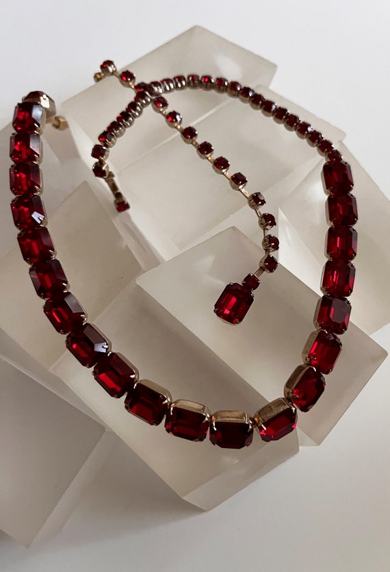Weiss Emerald Cut Rhinestone Necklace/Weiss RED Rhine… - Gem