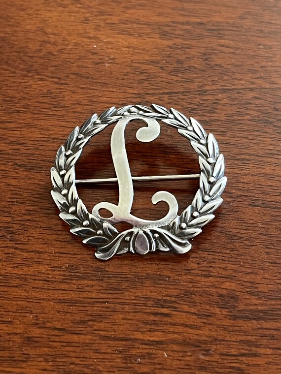 L - sterling silver - Gem