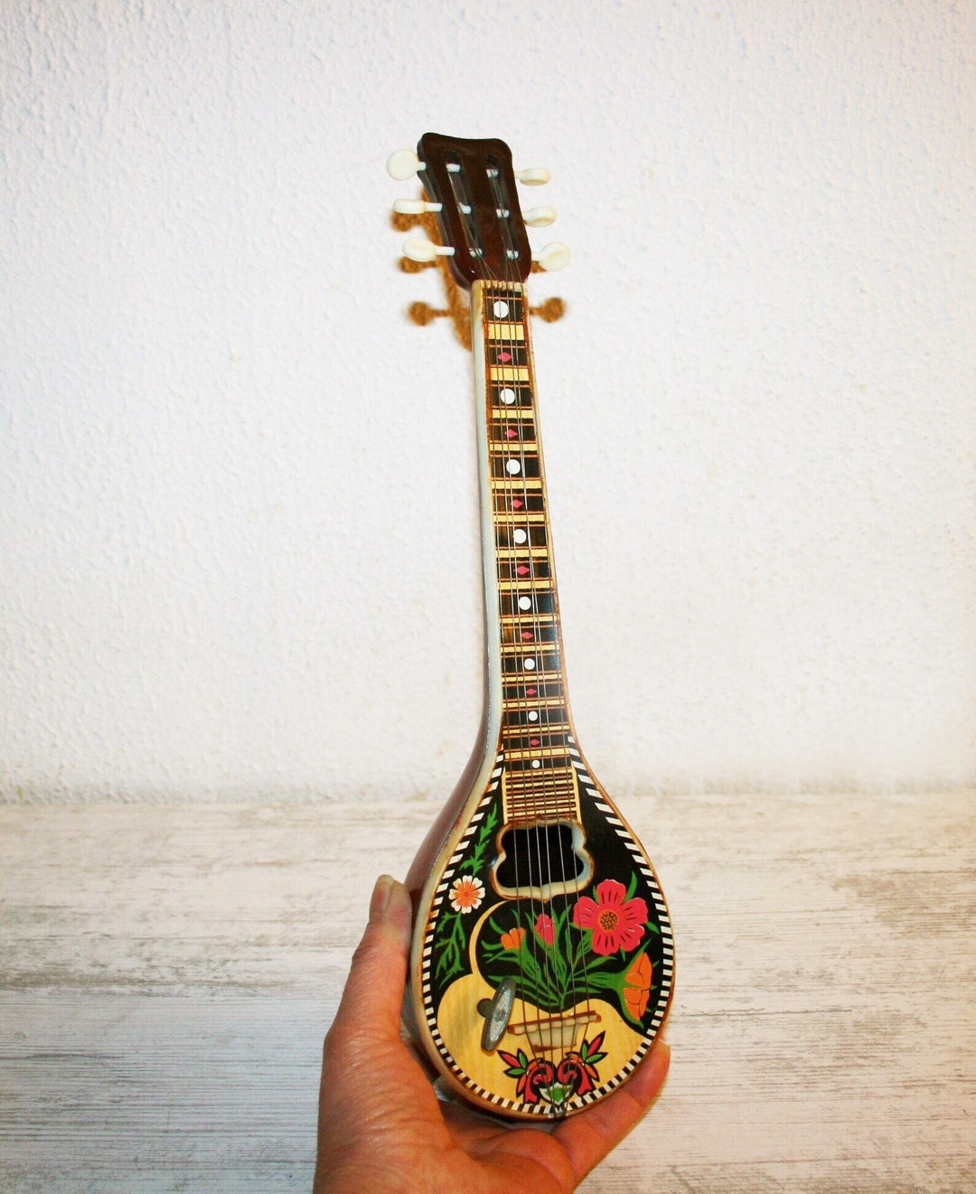 Mandolin Music Box Made of Resin With Floral Motifs, Old Music Box ...