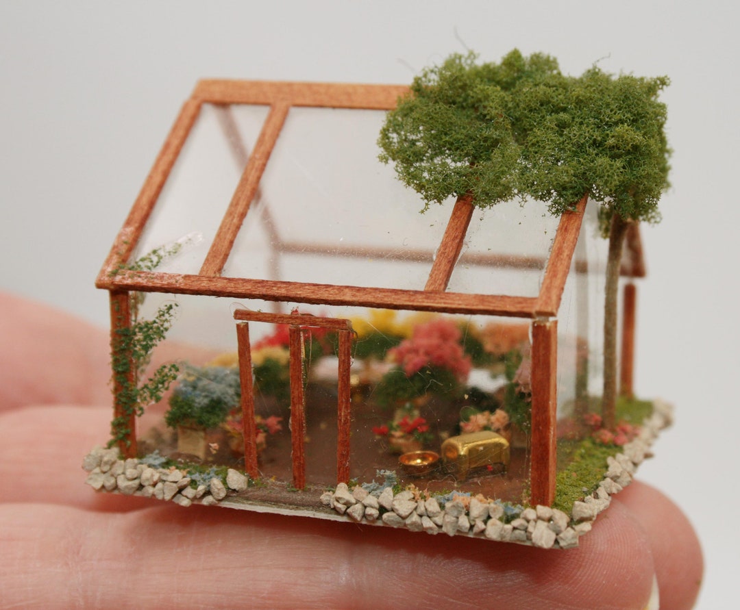 1/144 Scale Mini Greenhouse, Handmade by Pat Russo 1999 -dollhouse ...