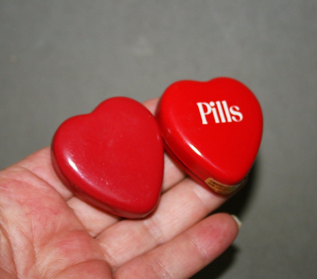 Vintage 80s Heart Shaped Metal Box, Pills Box, Valentine Tin Box, Made ...
