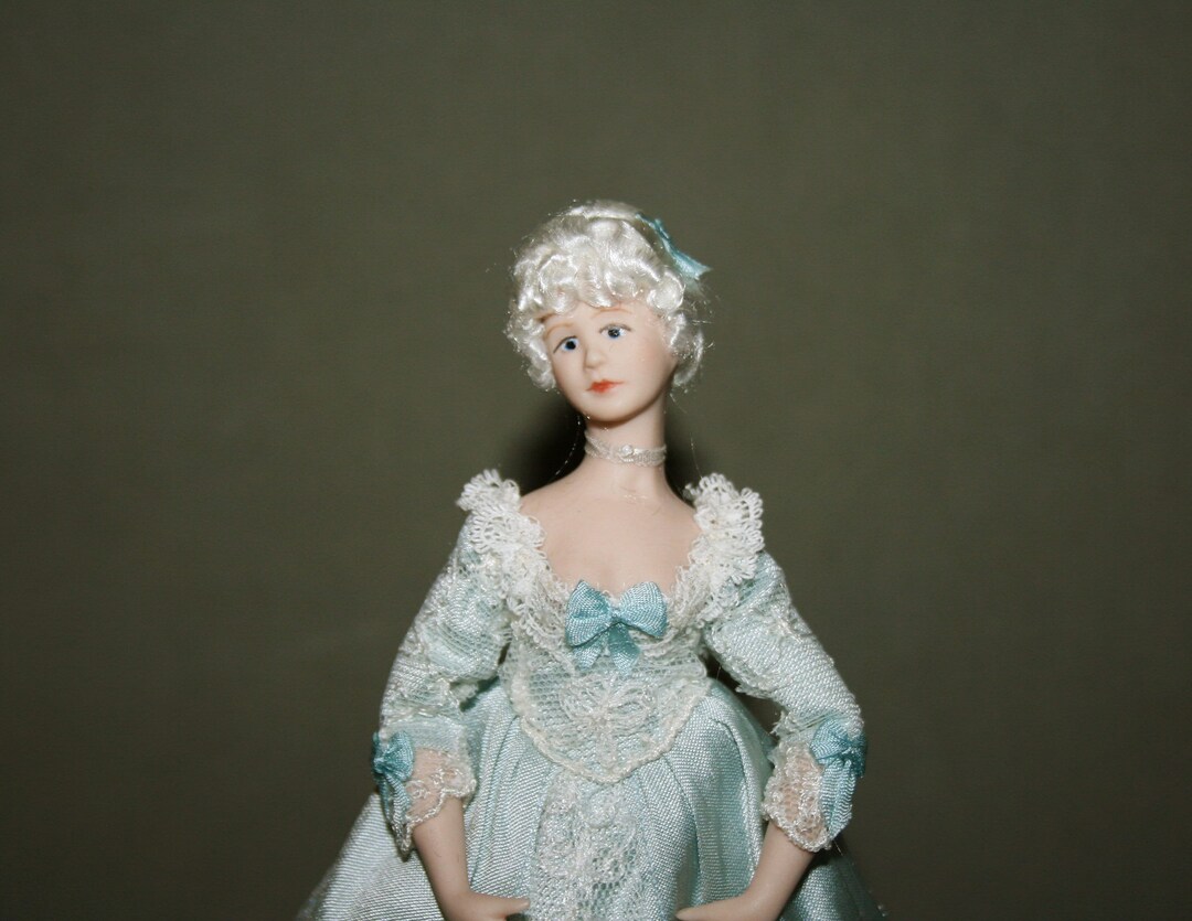 Elegant Lady in Light Blue Dress, Doll House Miniature, Dolls, Artisan ...