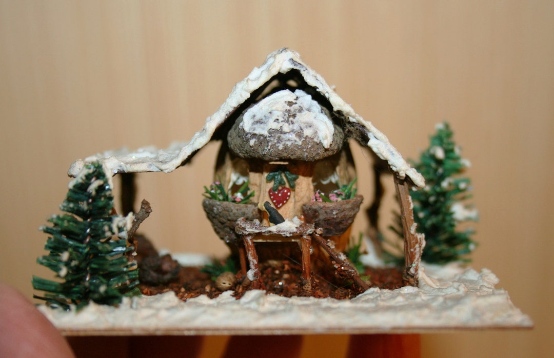 DOLLHOUSE MINIATURES Walnut Shell House Artisan - Etsy