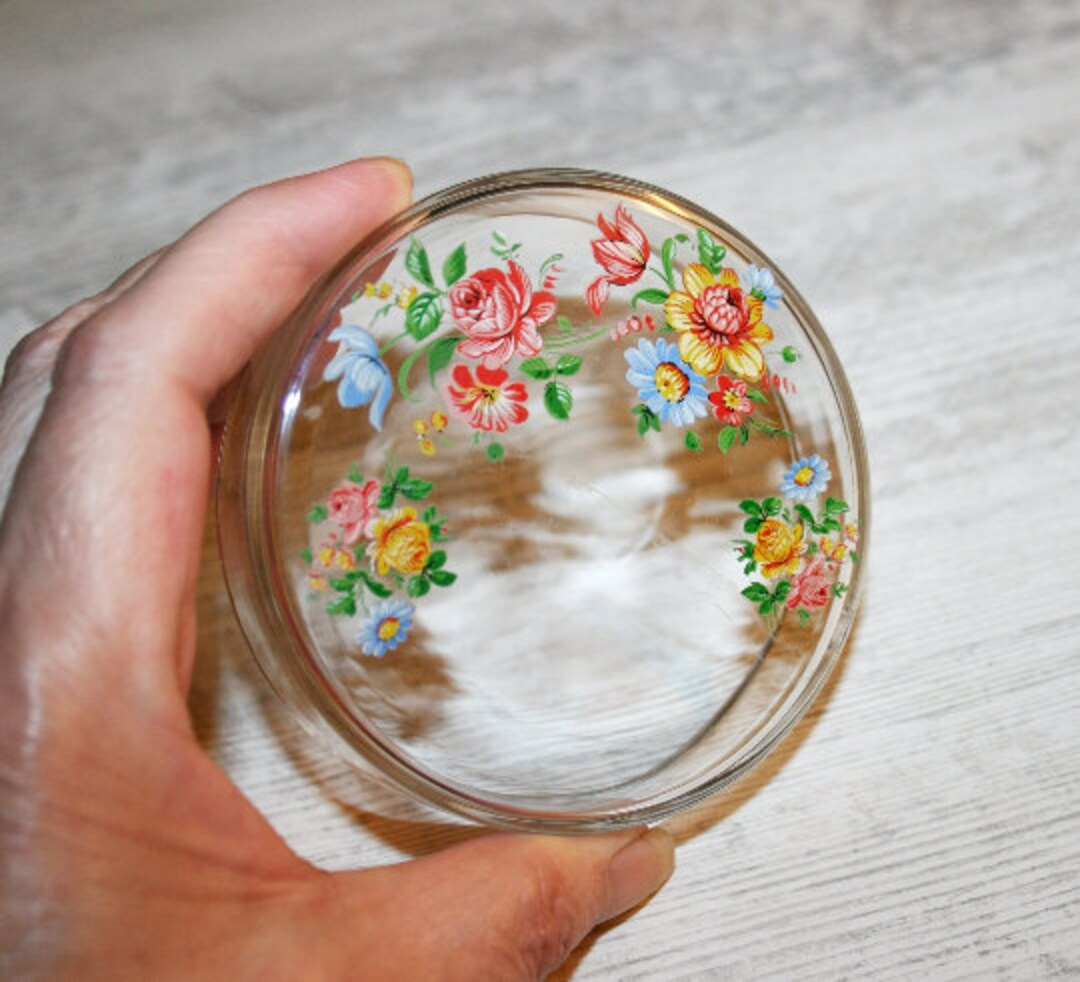 VTG Round Shaped Glass Box, With a Lovely Floral Decoration ...