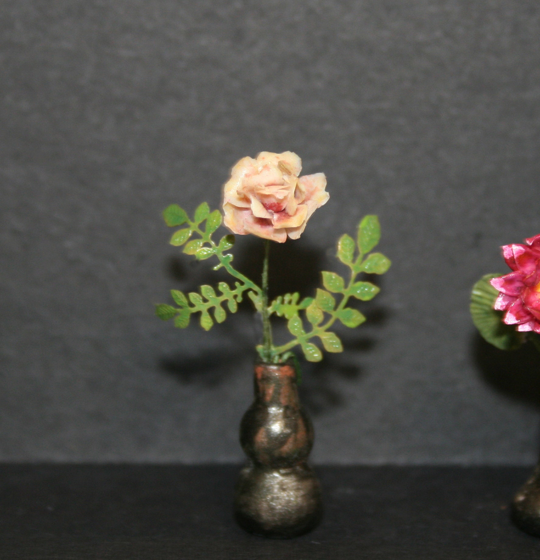 Luxury Rose Flower Plant- DOLLHOUSE MINIATURES- Scale 1:12 - Artisan ...