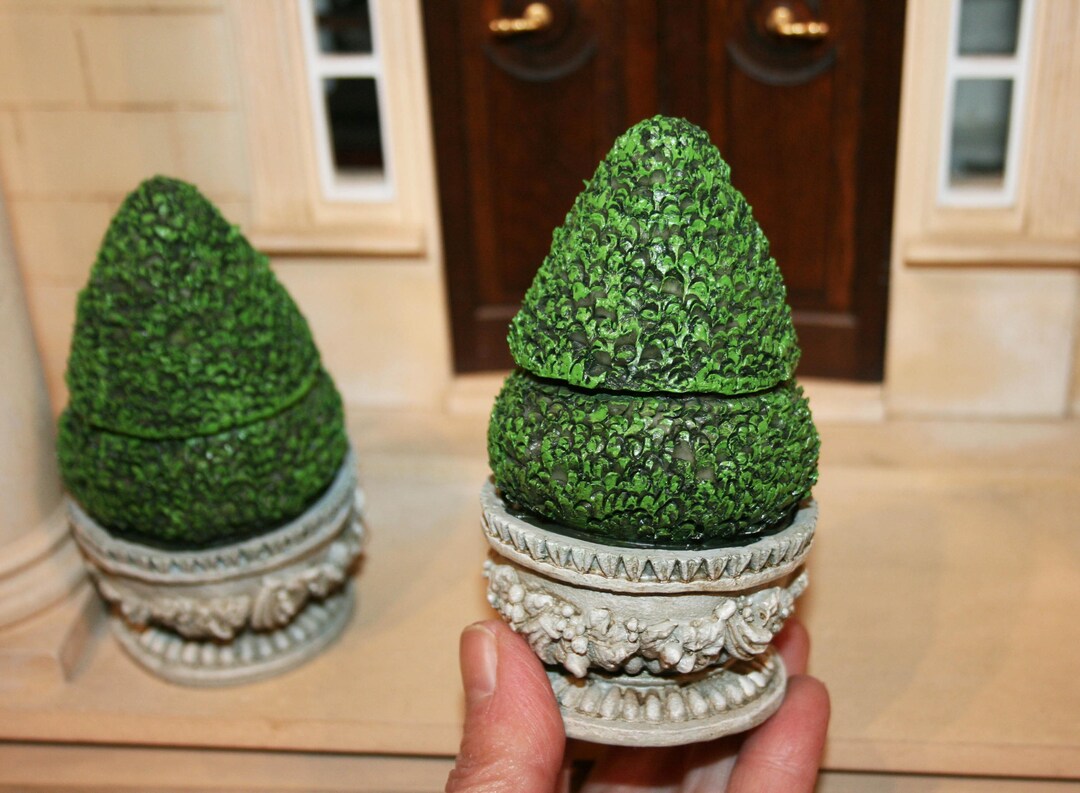 Resin Green Topiary -DOLLHOUSE Miniatures - Garden Plant Accessories ...
