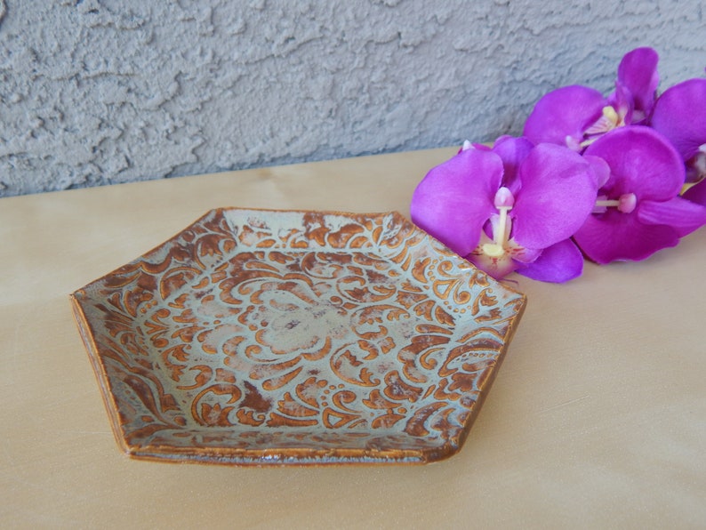 Handmade Ceramic Dish, Pottery Key Holder, Soap Dish, Trinket Dish, - Etsy