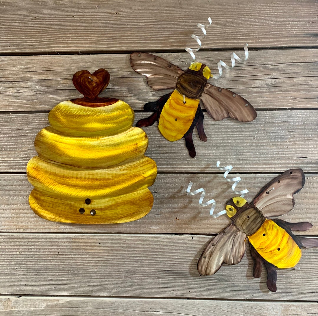Honeybee/beehive/bees/metal Art/yard Art - Etsy