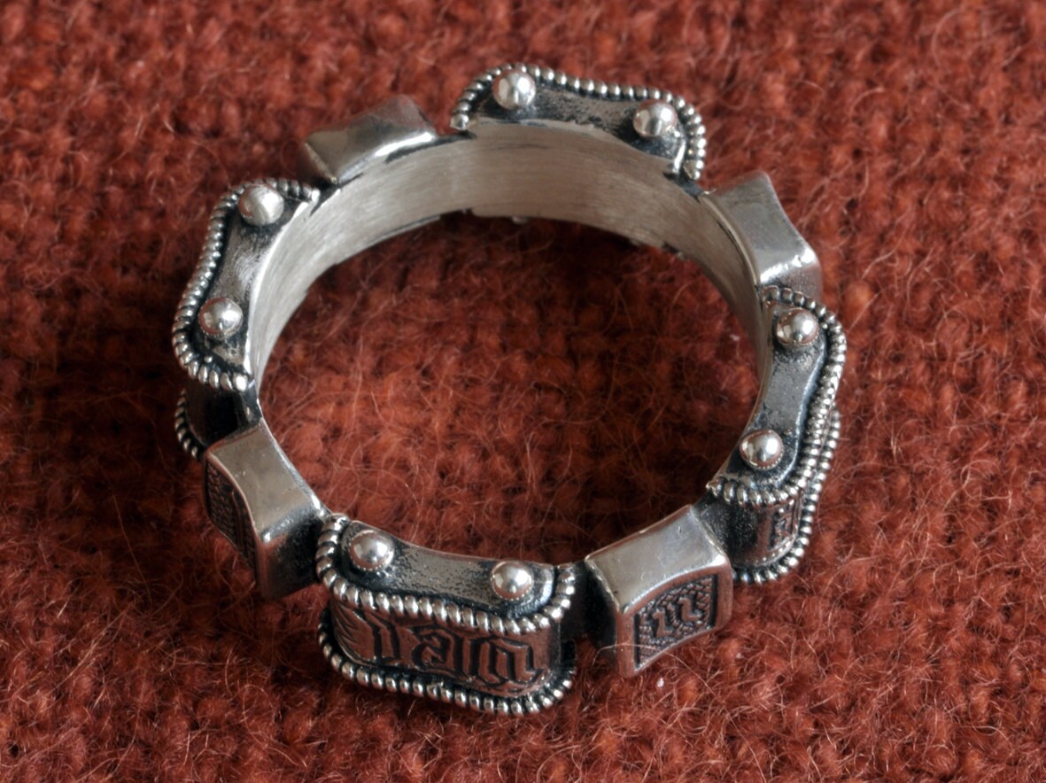 Medieval Knight Ring - Etsy