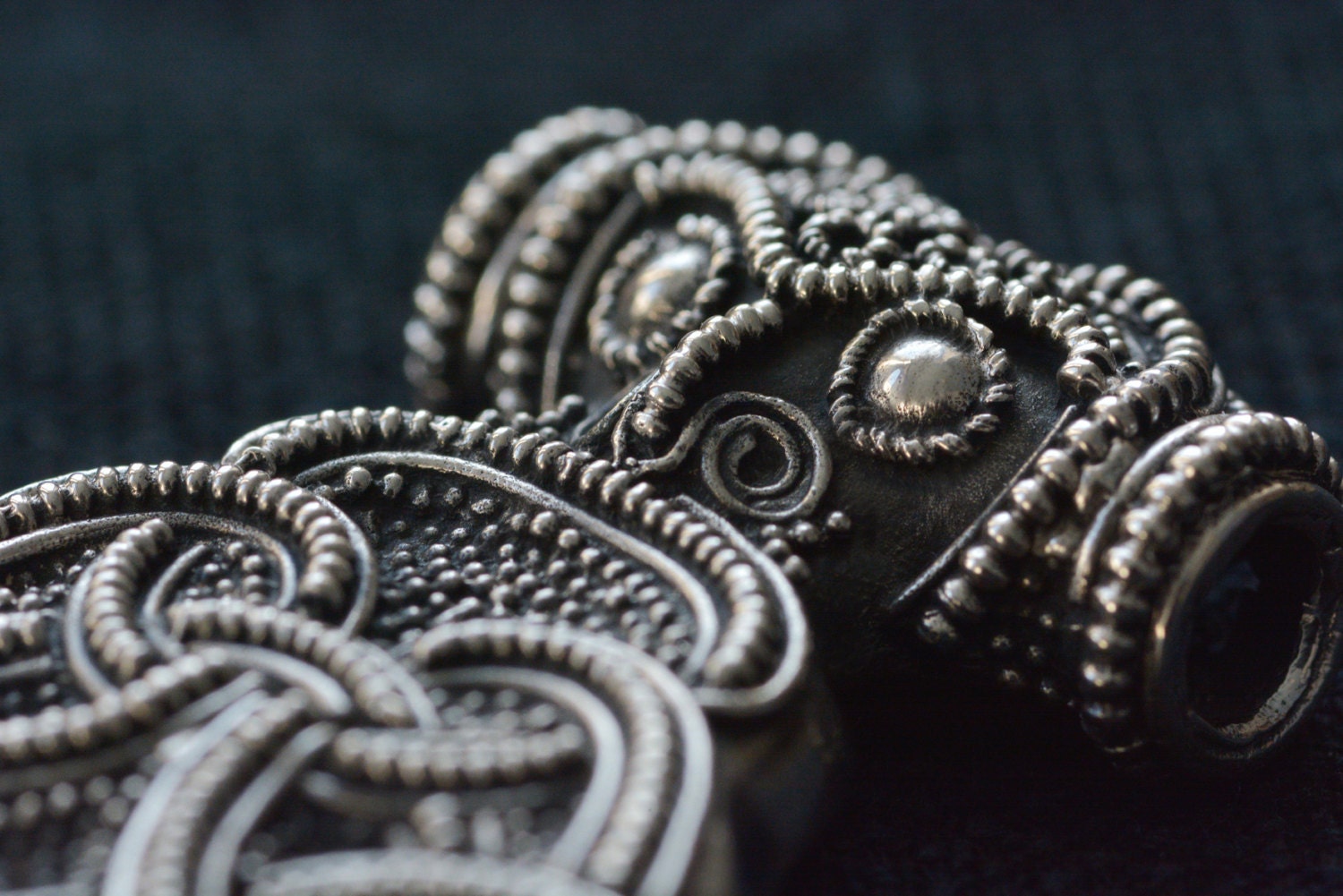 Volundr Viking Raven Pendant - Etsy