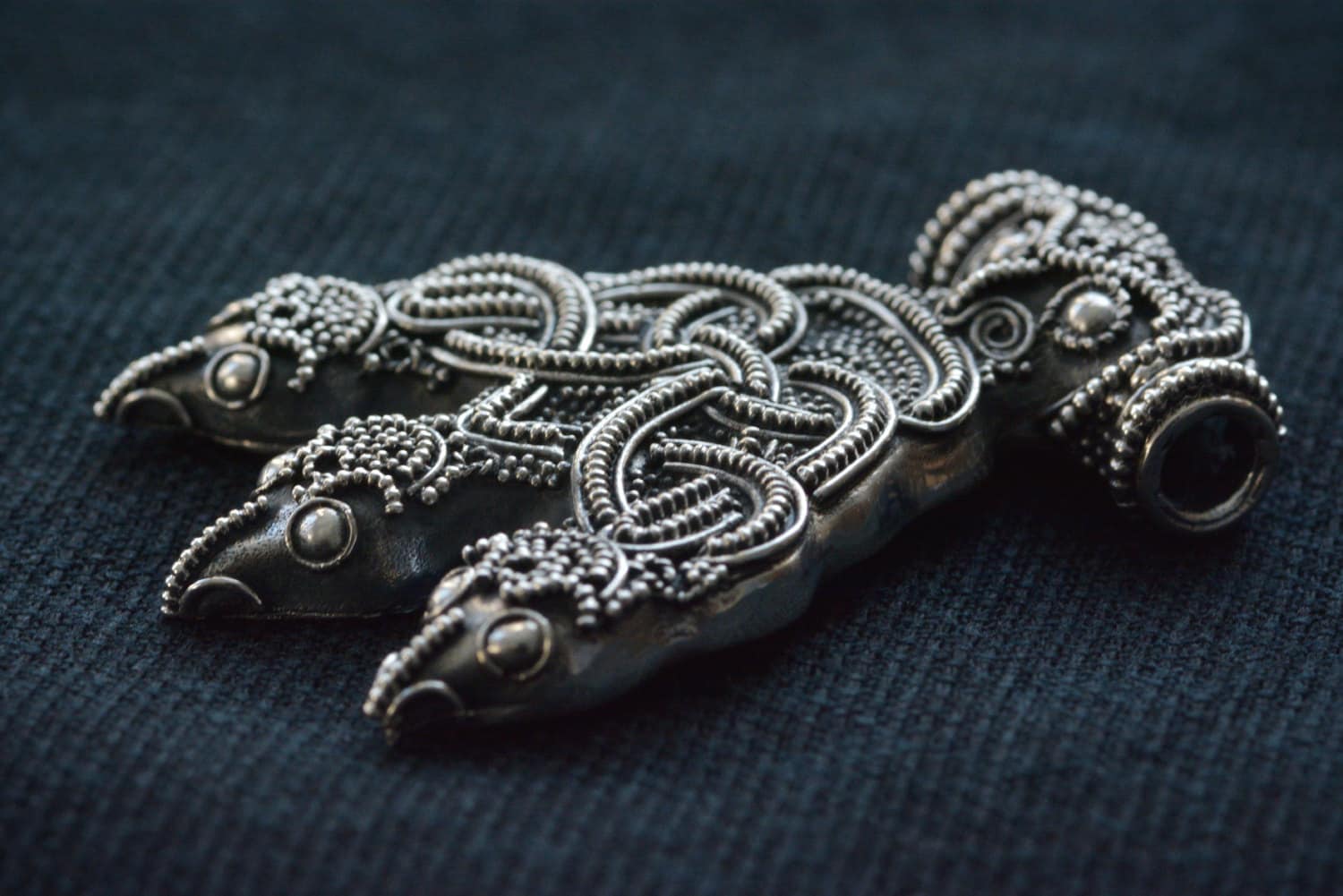 Volundr Viking Raven Pendant - Etsy