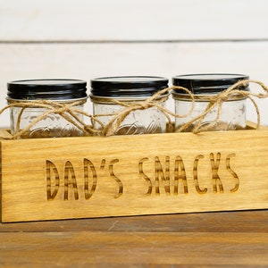 Engraved "dad's Snacks" Wooden Candy Bar Box W/ Pint Mason Short Jars ...