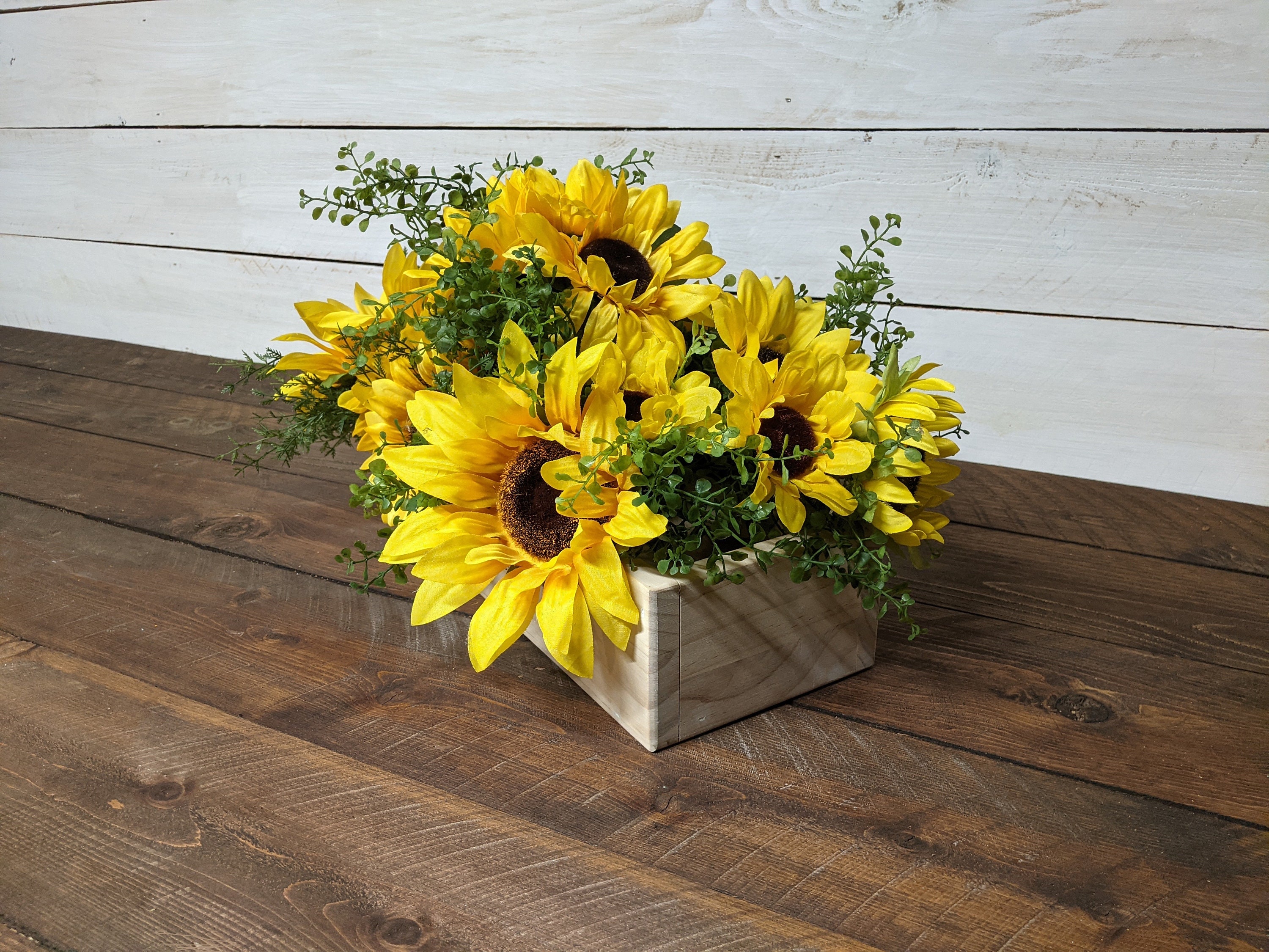 Sunflower Explosion Farmhouse Table Decor Sunflower | Etsy